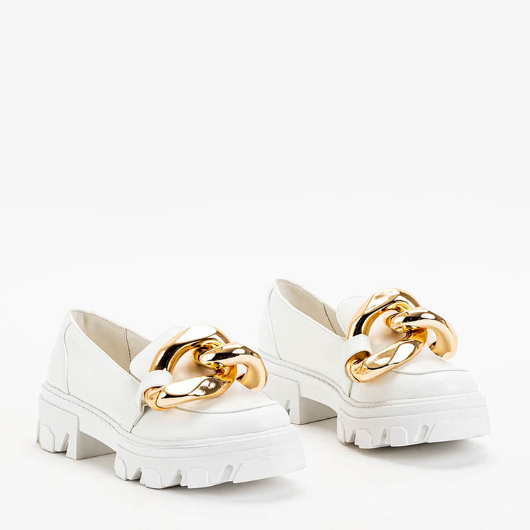 Weiße Damenschuhe mit goldener Kette Kesoni - Footwear - weiß ...